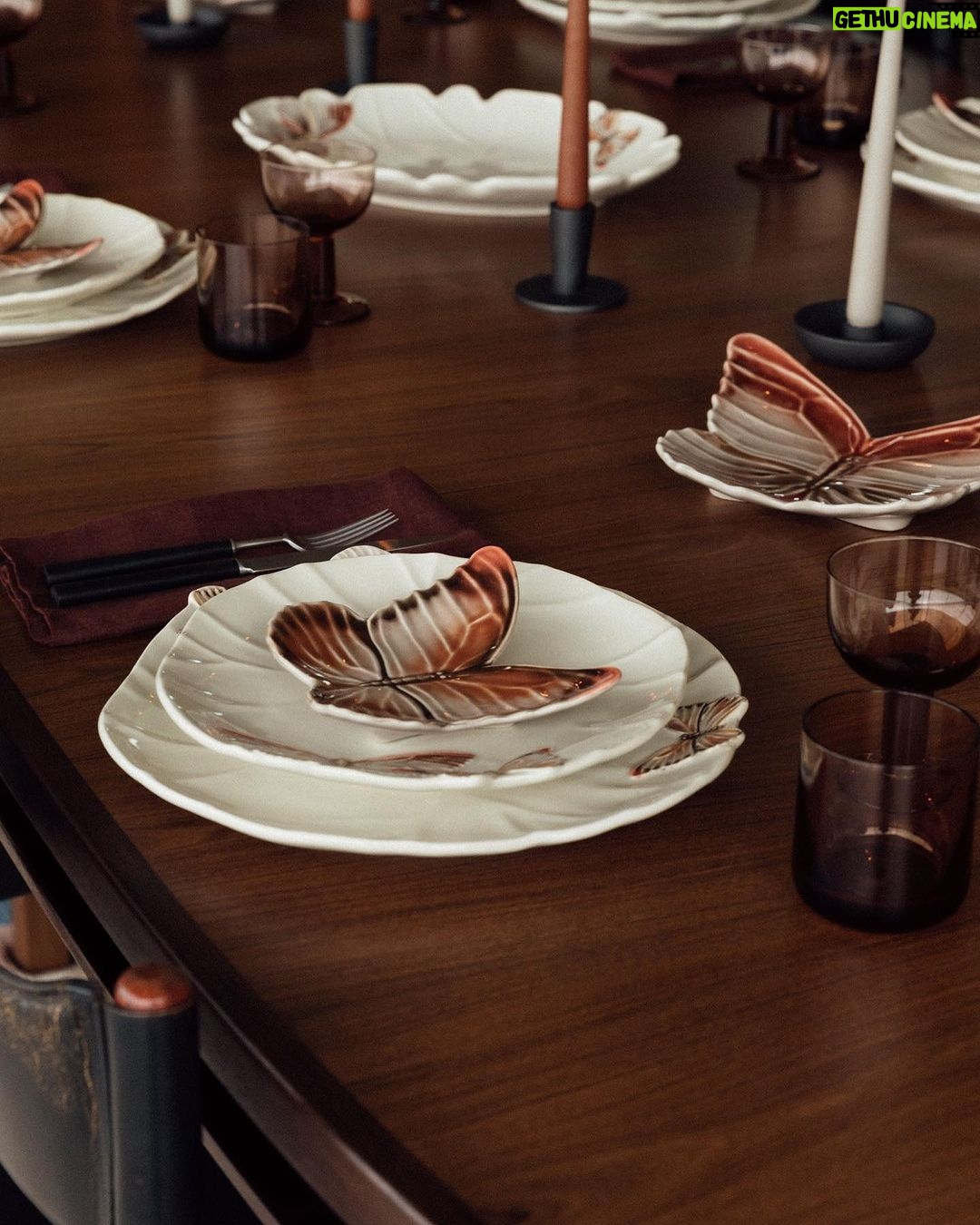 Claudia Schiffer Instagram – Dinner parties are on the horizon. You all ...
