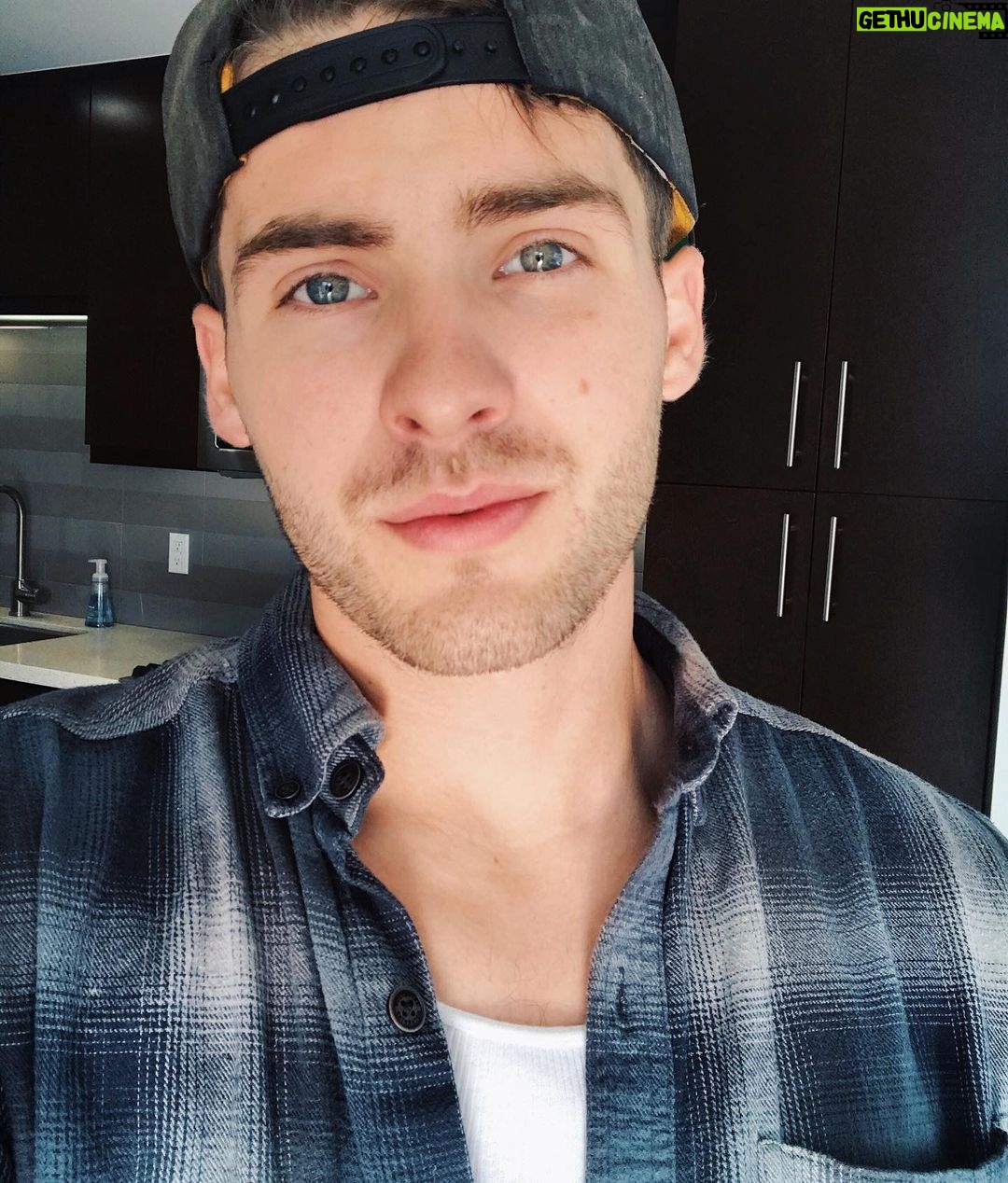 Cody Christian Instagram – eyezzzz | Gethu Cinema