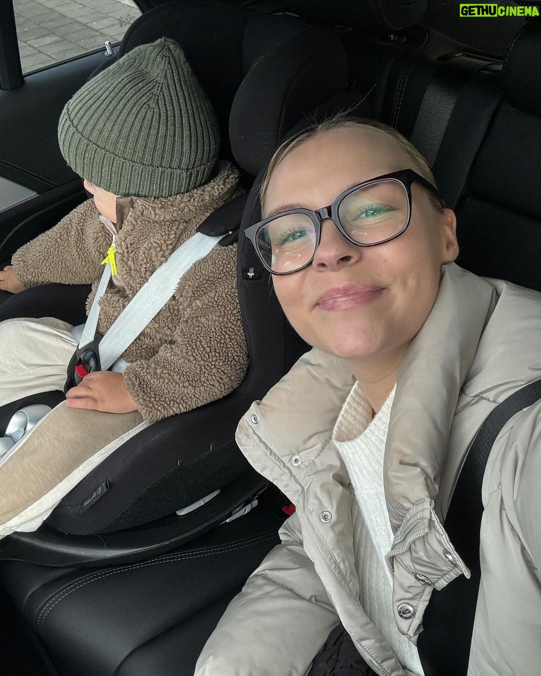 Actress Dagi Bee HD Instagram Photos and Wallpapers December 2023 ...