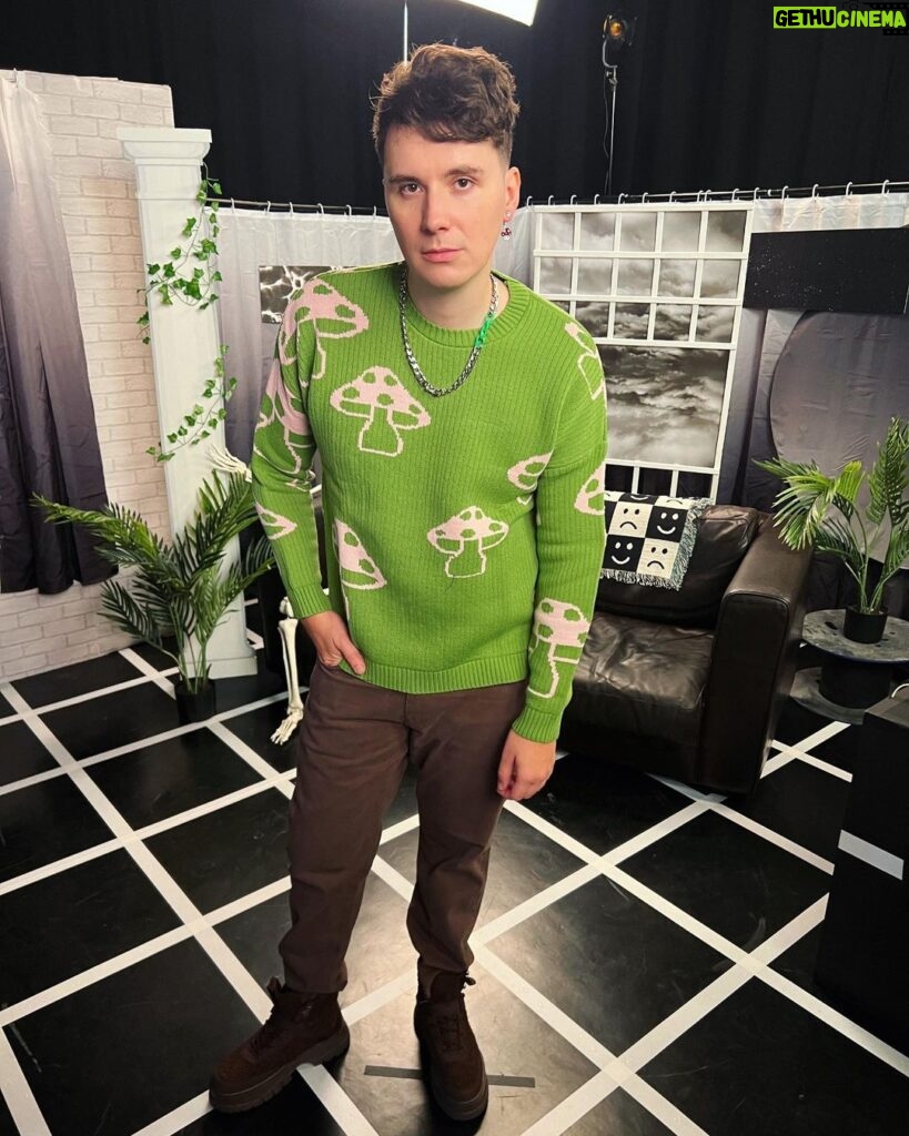 Actor Daniel Howell HD Instagram Photos and Wallpapers December 2022 ...