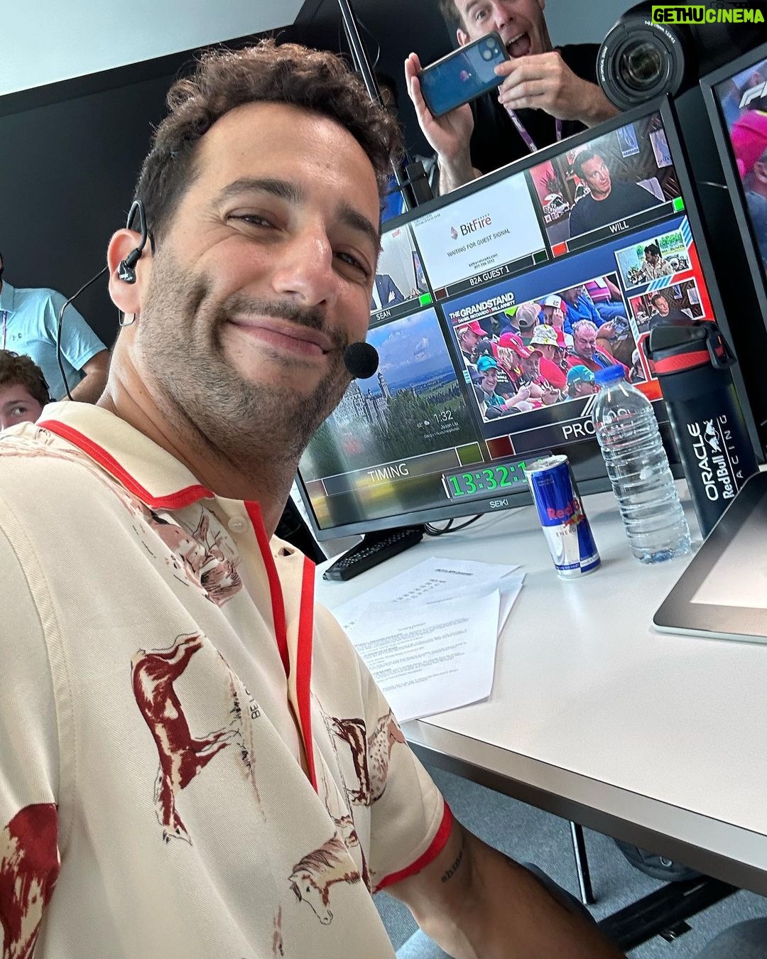 Daniel Ricciardo Instagram – Maple syrup & Montréal | Gethu Cinema