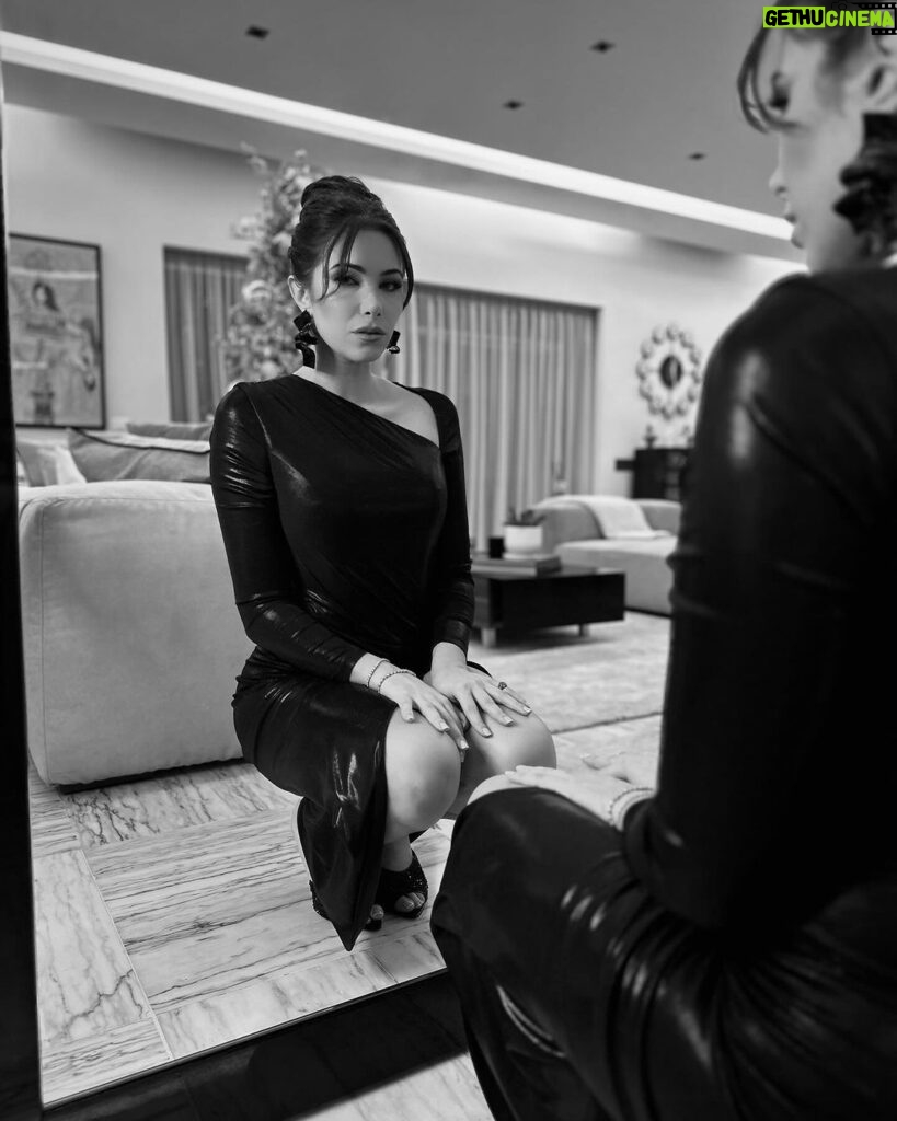 Actress Daniella Rahme HD Instagram Photos and Wallpapers January 2024 ...