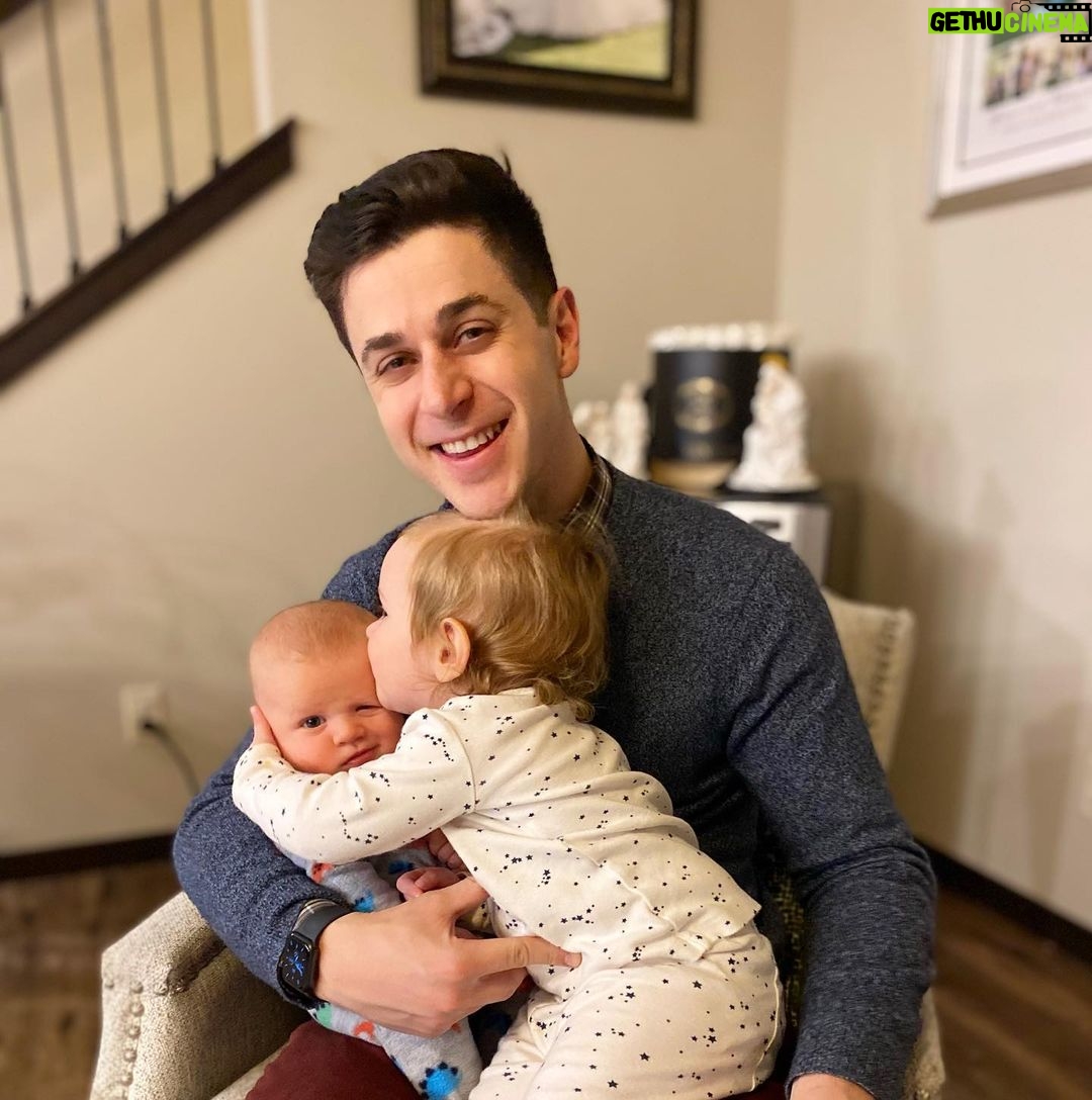 David Henrie Instagram – Caption James’s thoughts 😂 | Gethu Cinema