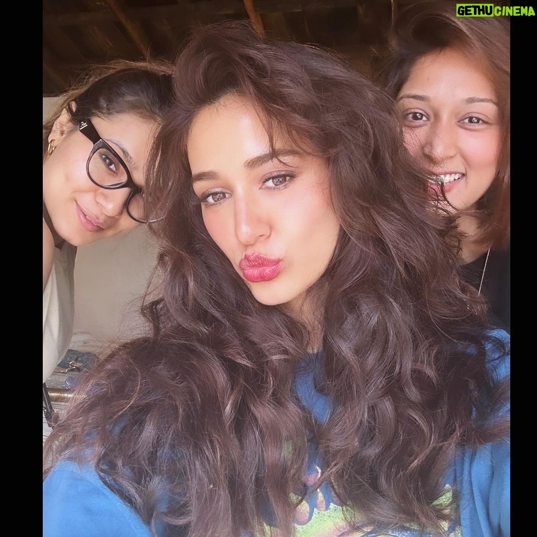 Disha Patani Instagram – 🌸 | Gethu Cinema