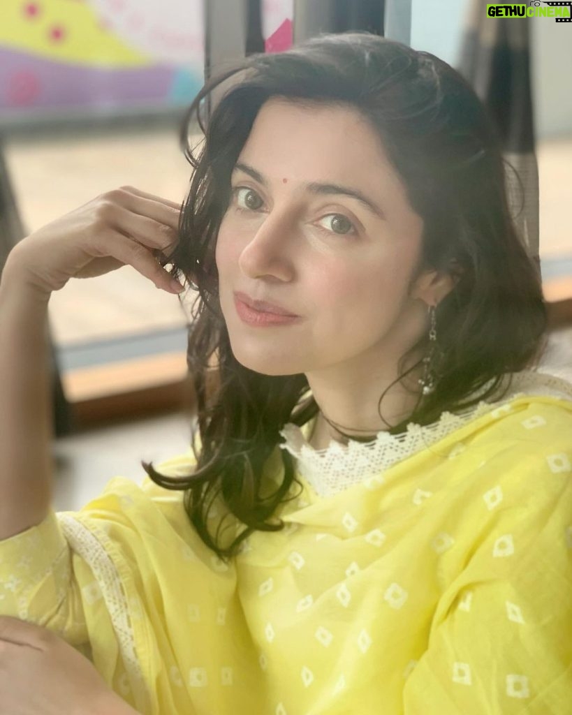 Actress Divya Khosla Kumar HD Instagram Photos and Wallpapers May 2023 ...