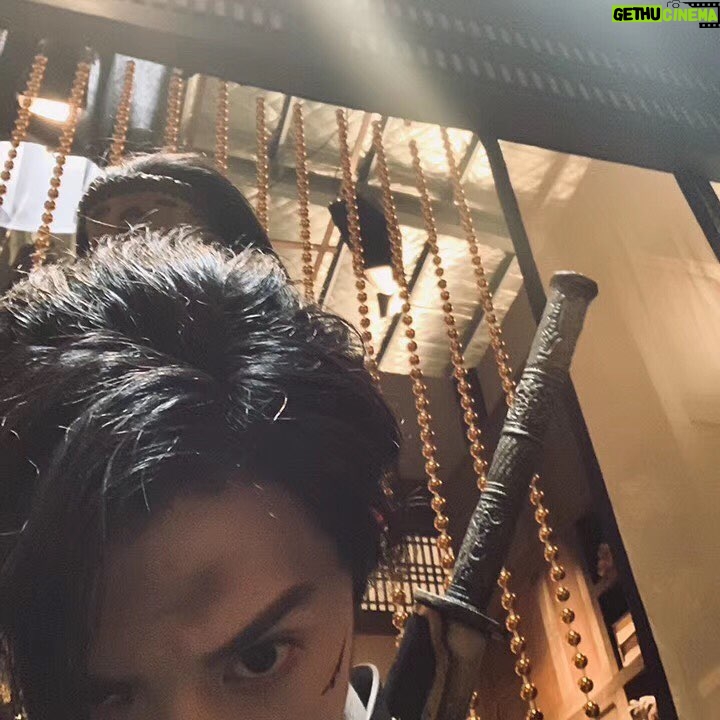 Dylan Wang Instagram – 今天收工明天继续搬砖[奮鬥] | Gethu Cinema