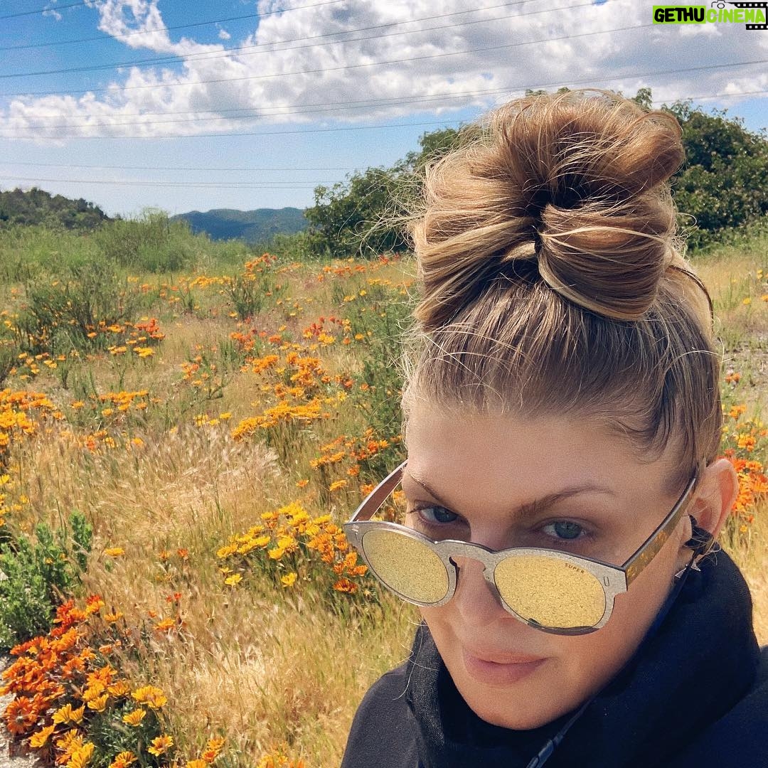 Fergie Instagram – Hope u all are feeling a connection to nature today ...