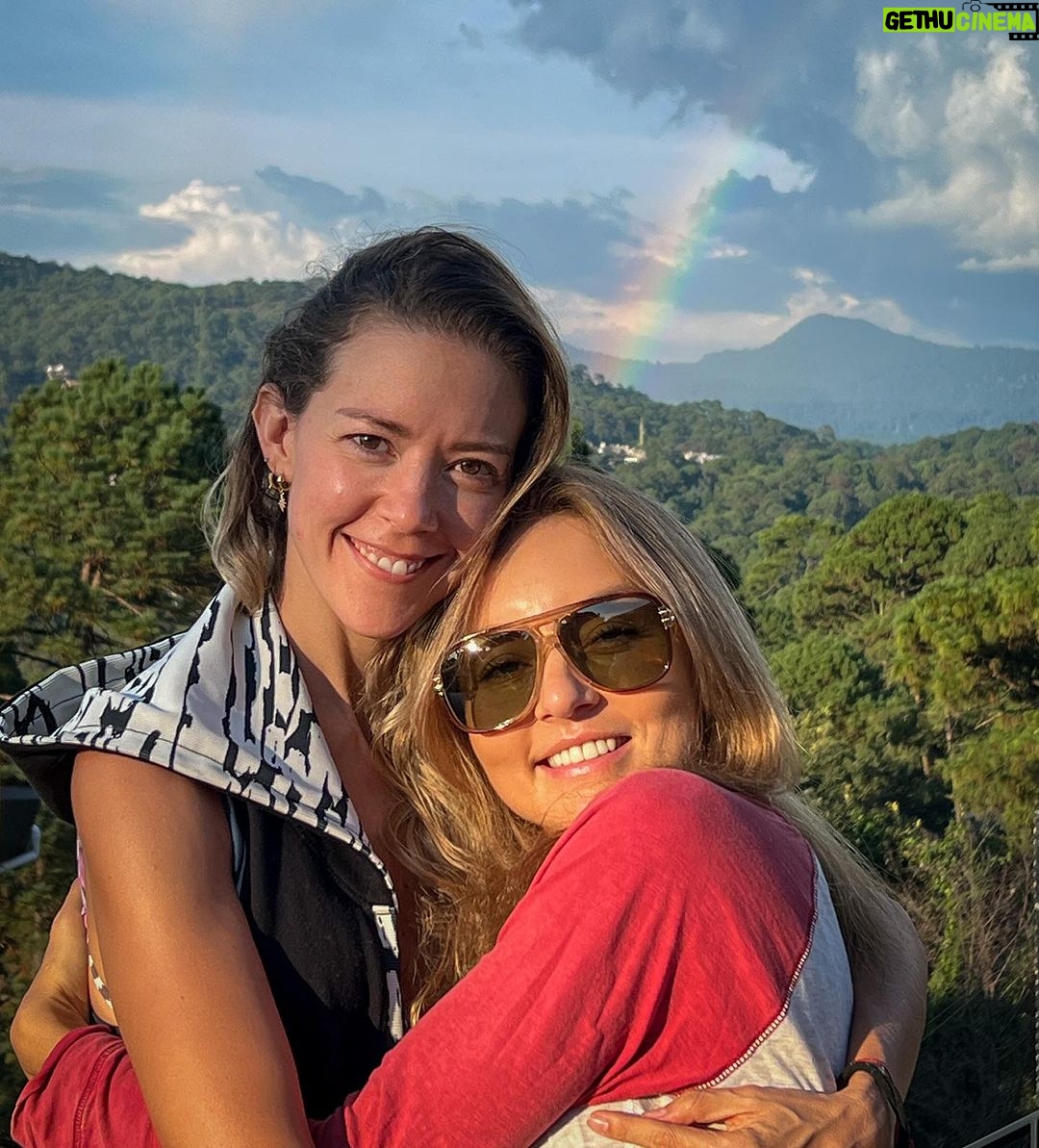 Actress Fernanda Castillo HD Instagram Photos and Wallpapers August ...