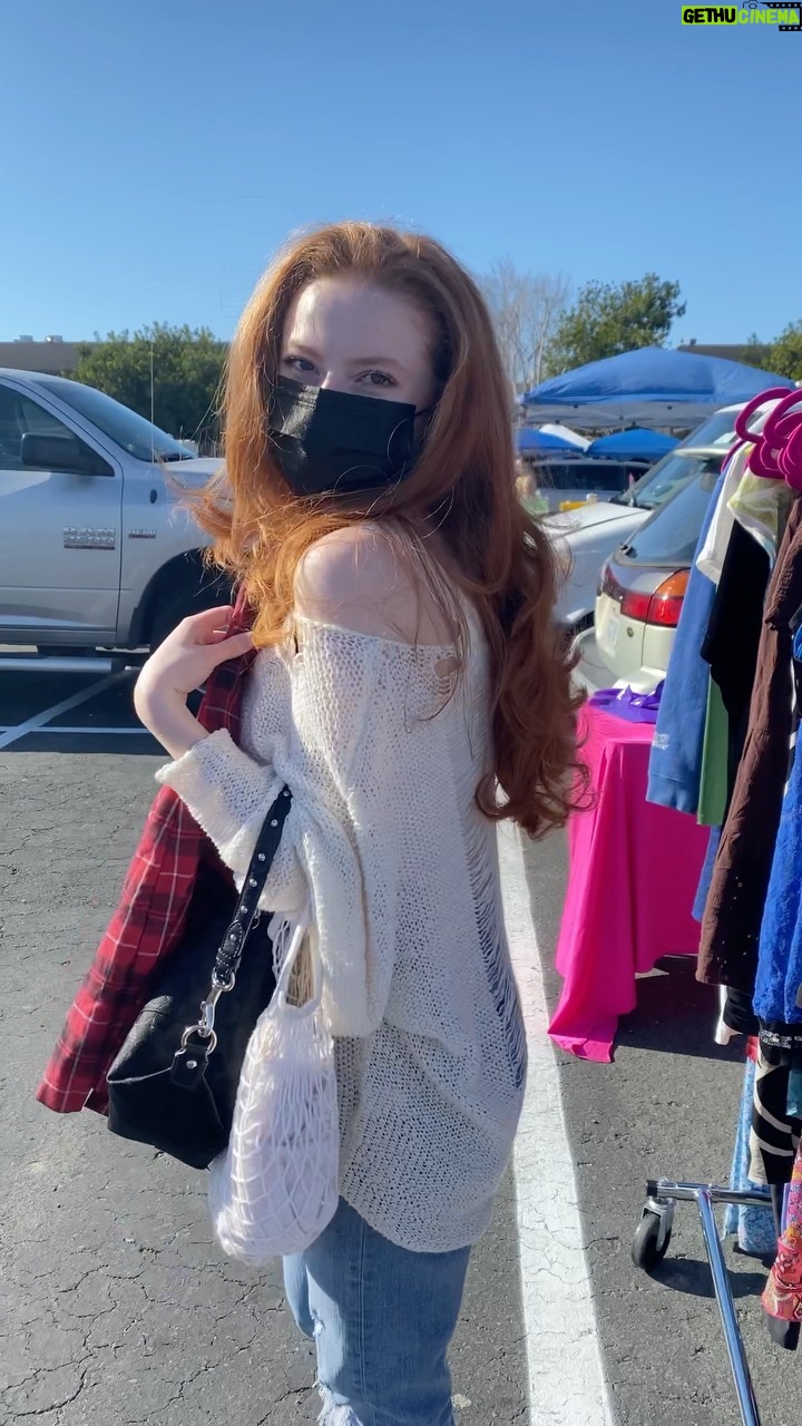 Francesca Capaldi Instagram – Another trip to Kobey’s Swap Meet 🧚🏼‍♀️🪞 ...