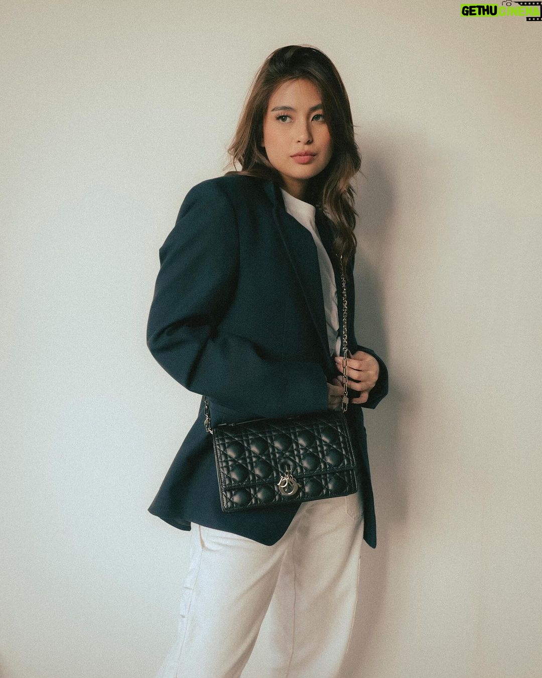 Actress Gabbi Garcia HD Instagram Photos and Wallpapers December 2023 ...