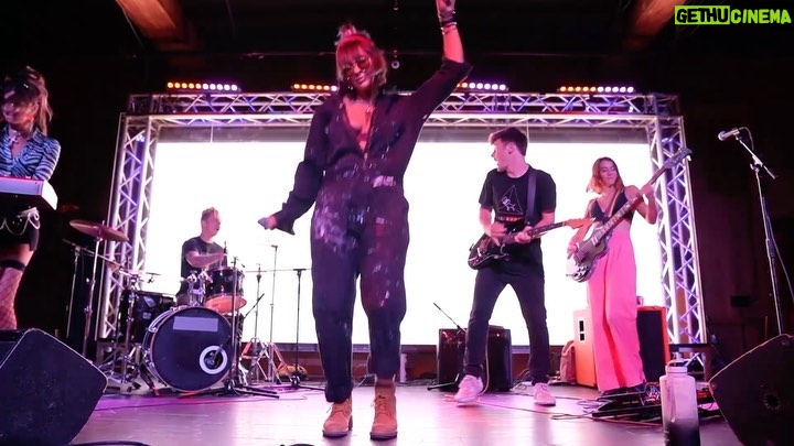 Gabbie Hanna Instagram – Babz & The Frontmen (full video coming soon ...