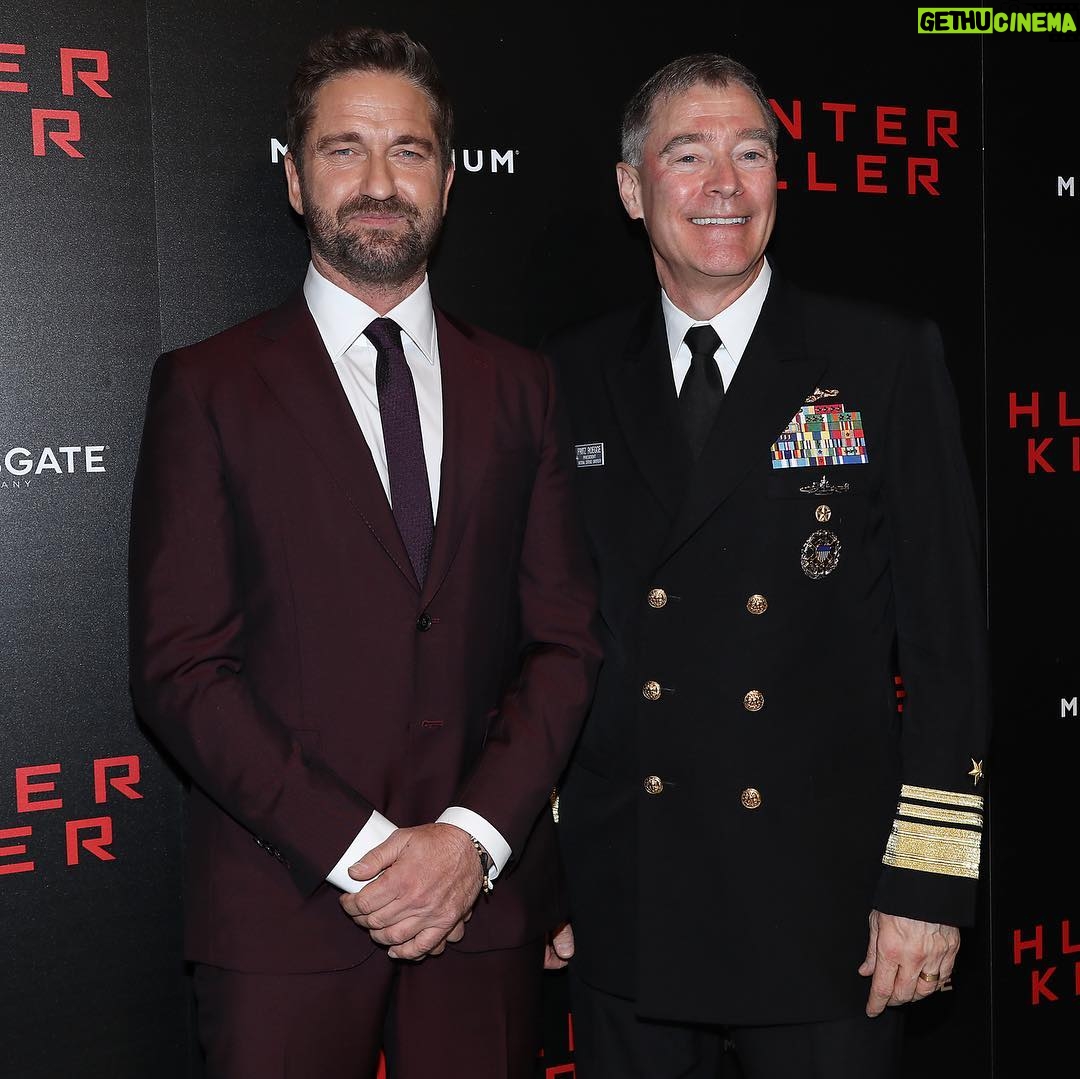 Gerard Butler Instagram – Great to be back together at last night’s # ...