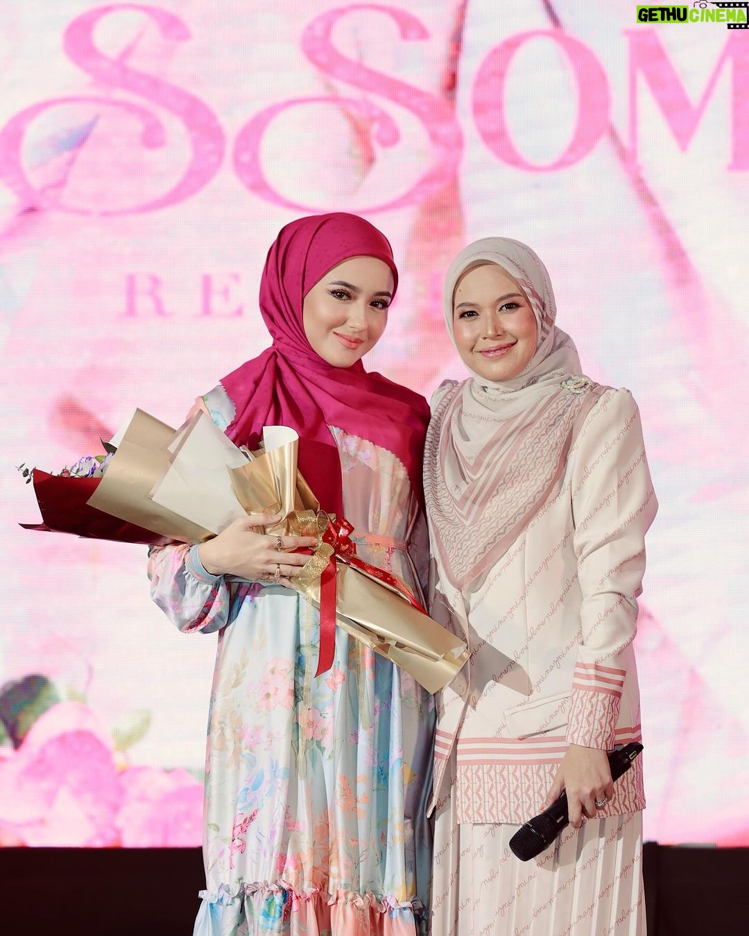 Hannah Delisha Instagram – A blossom morning with @minazhijabofficial 🌸 ...