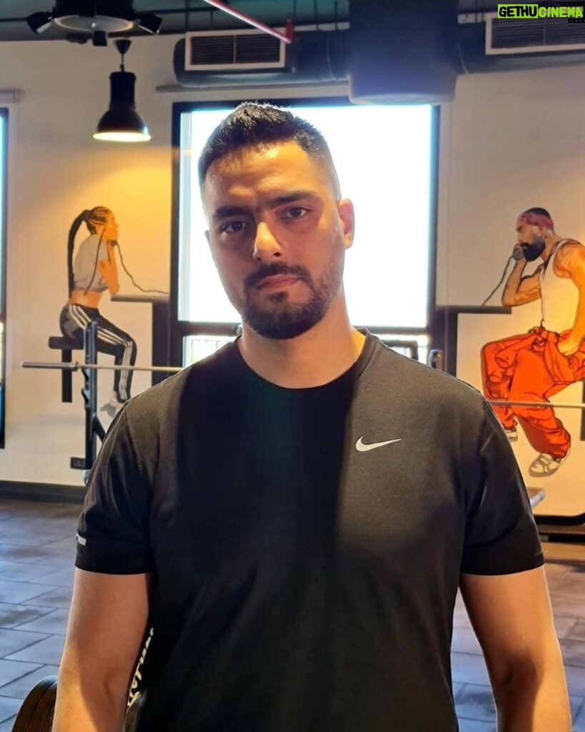 Actor Hassan El Shafei HD Instagram Photos and Wallpapers February 2021 ...