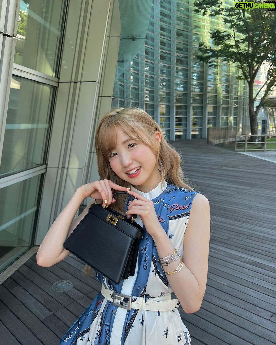 Hitomi Honda Instagram – . FENDIの素敵なカバンとお洋服で美術館へ🧳 みなさん夏休み楽しんでますか🌻 ...