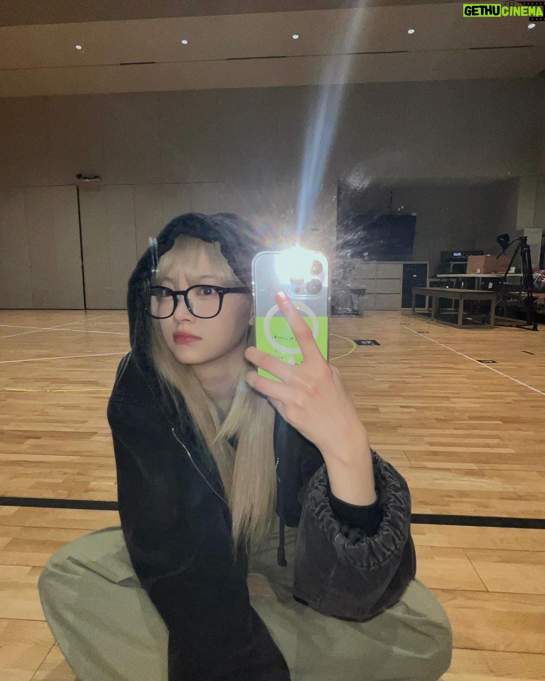 Hong Eun-chae Instagram – 🕶️😎 | Gethu Cinema