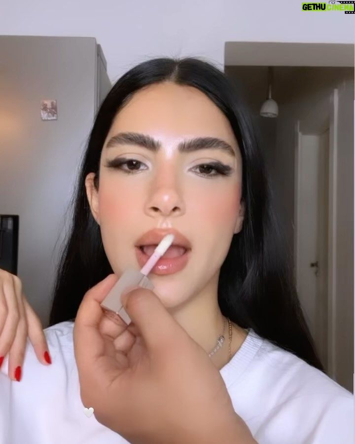 Actress Huda ElMufti HD Instagram Photos and Wallpapers February 2024 ...