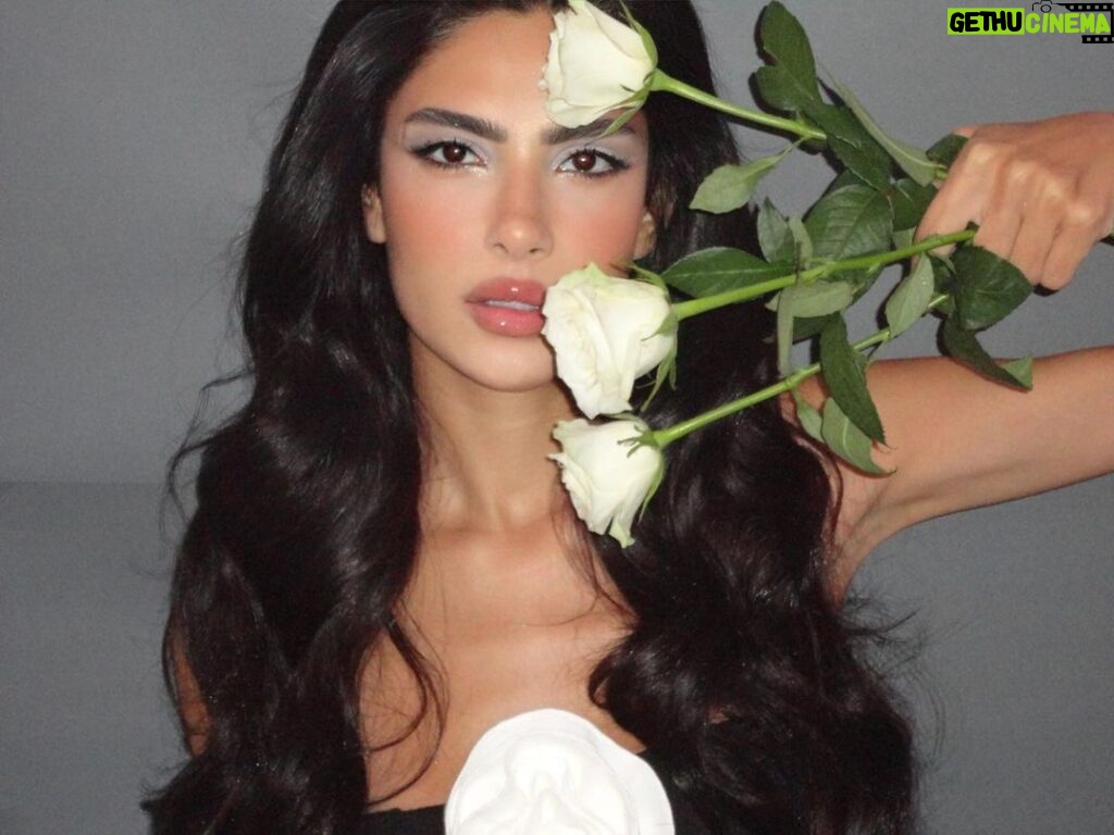 Actress Huda ElMufti HD Instagram Photos and Wallpapers September 2023 ...