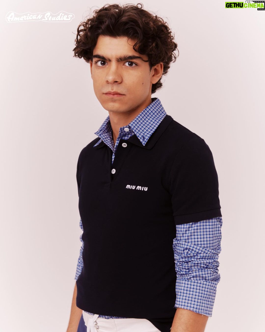 Actor Iñaki Godoy HD Instagram Photos and Wallpapers February 2024 ...