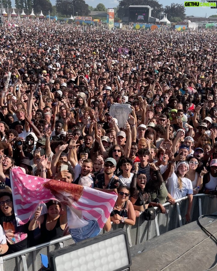 Ice Spice Instagram – 40 inch middle parted Belgium | Gethu Cinema