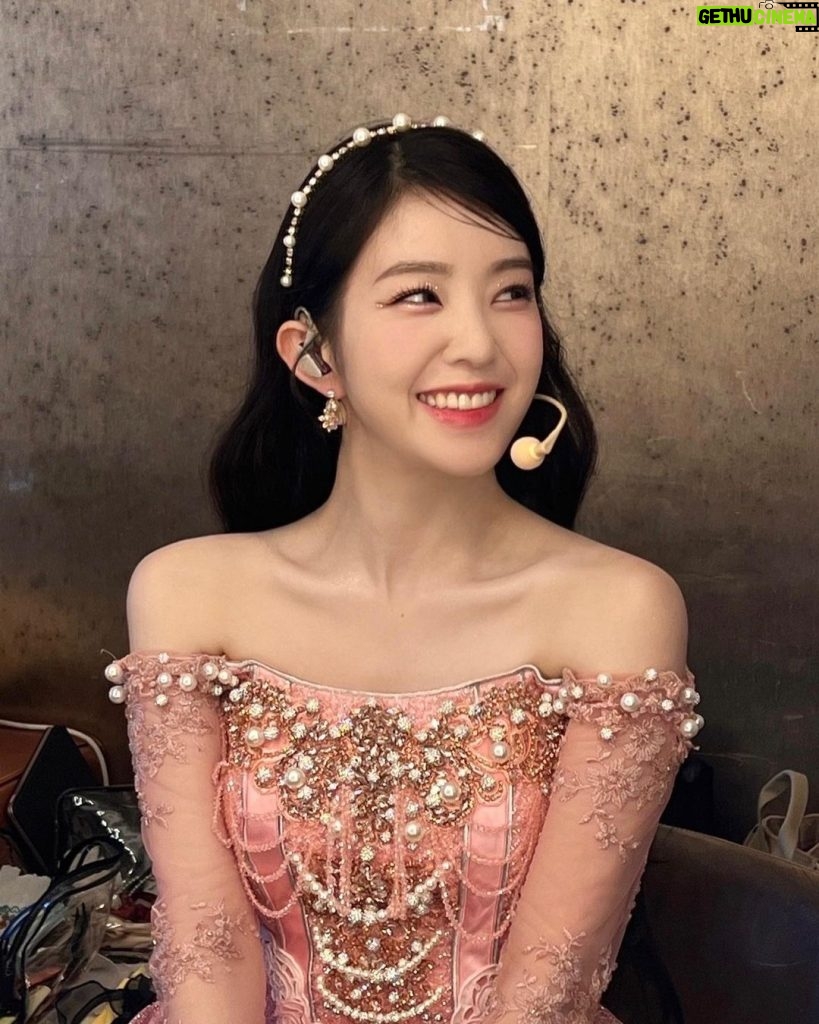 Actress Irene HD Instagram Photos and Wallpapers August 2023 | Gethu Cinema