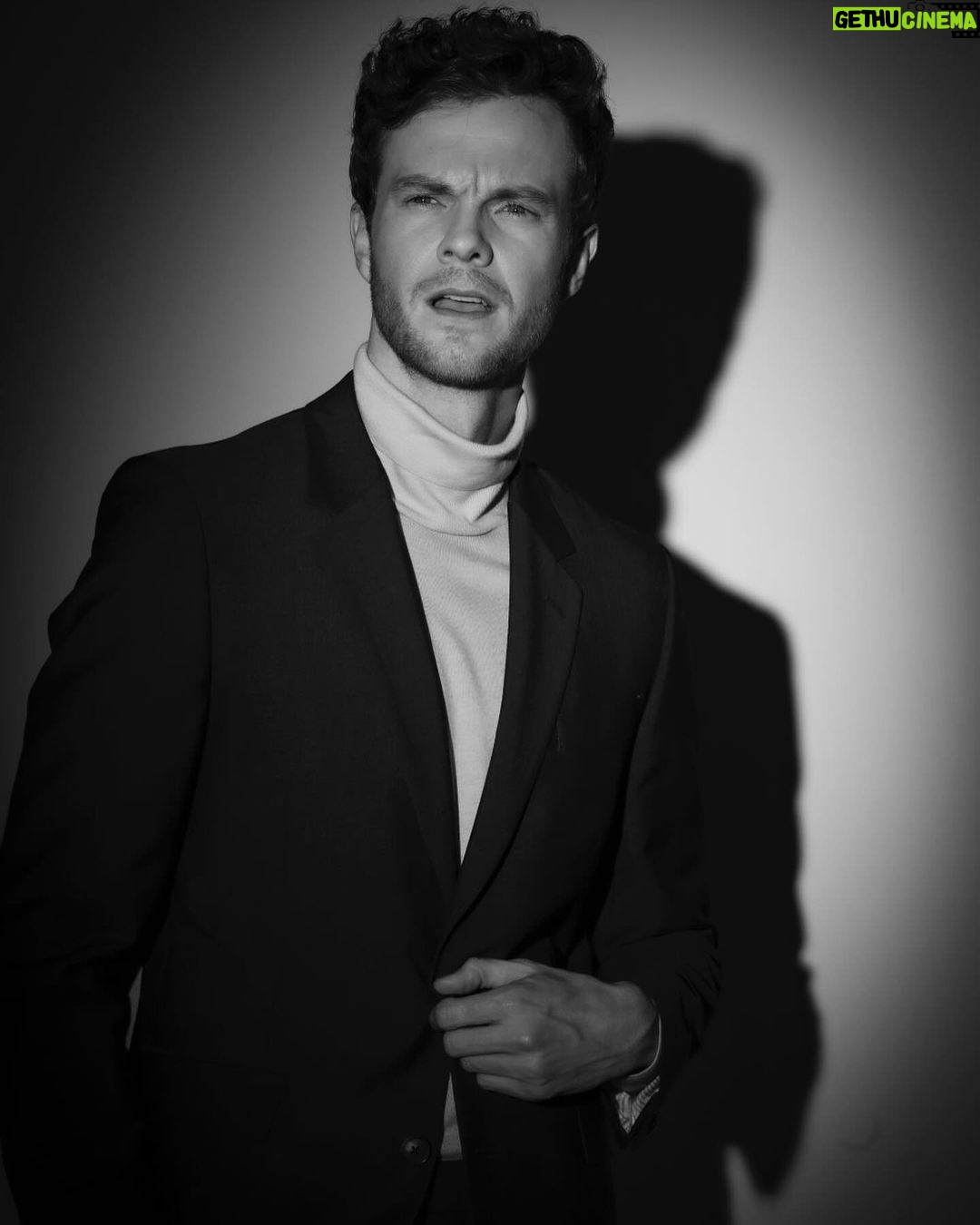 Jack Quaid Instagram – 💥Last night was a BLAST! Big thank you to the ...