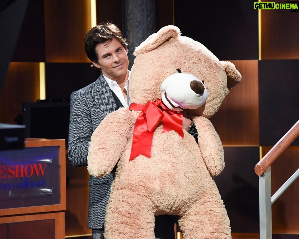 James Marsden Instagram – Happy giant stuffed animal day! ️🐻 Had a ...