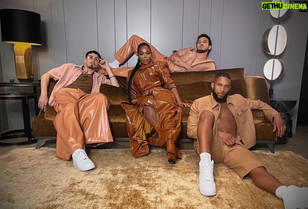 Janet Jackson Instagram – The show was INCREDIBLE!!! You really outdid ...