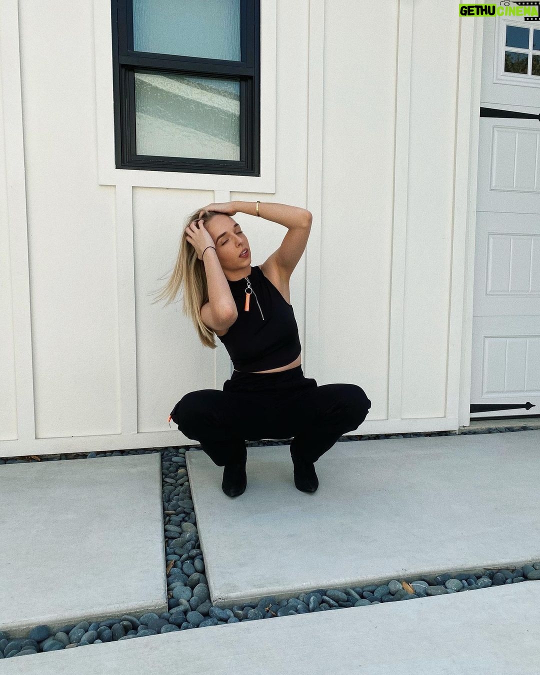 Jenn McAllister Instagram – i blinked Los Angeles, California | Gethu ...