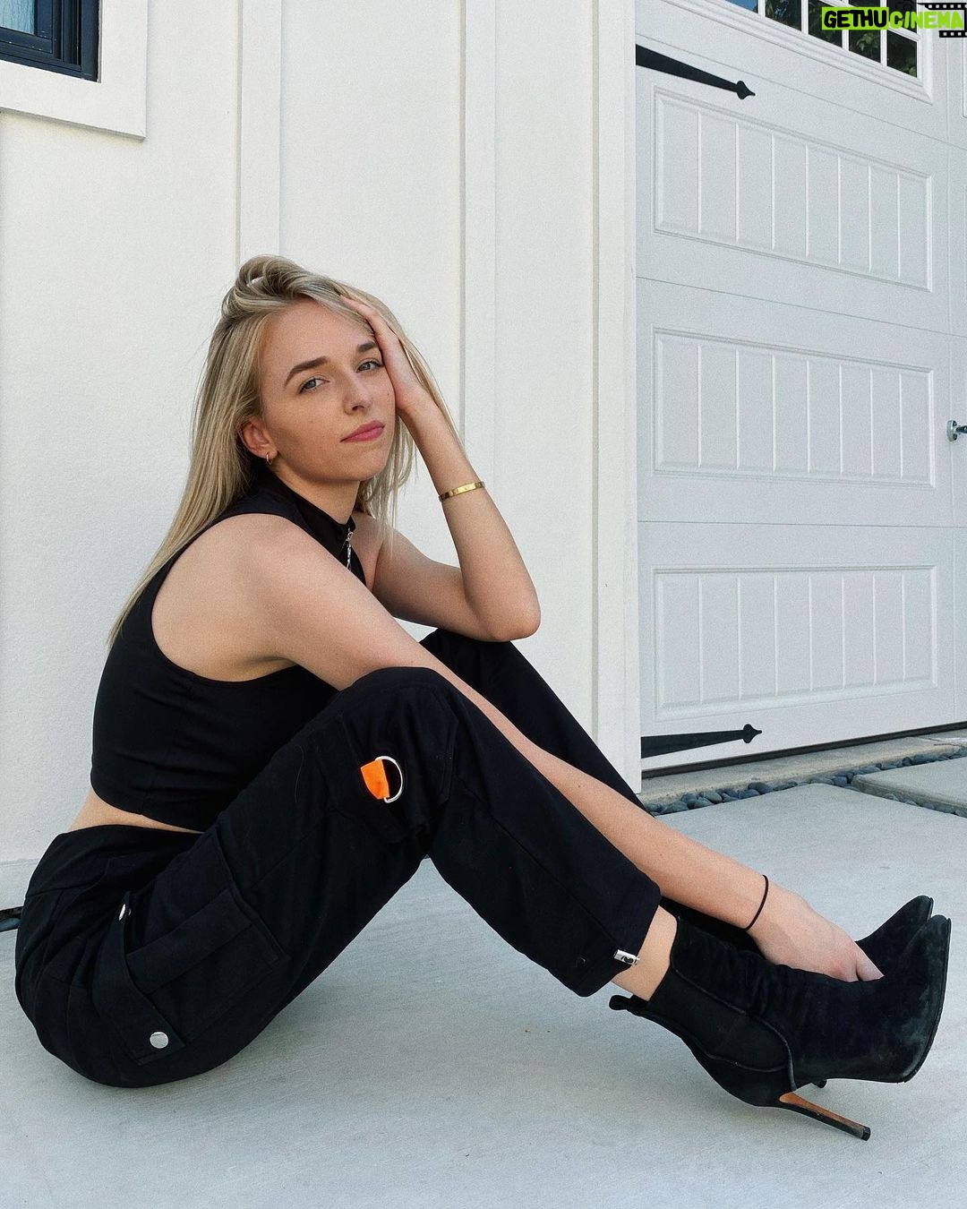 Jenn McAllister Instagram – i blinked Los Angeles, California | Gethu ...