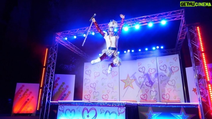 JoJo Siwa Instagram – 10 MINUTES!! Go join the fun on my youtube ...