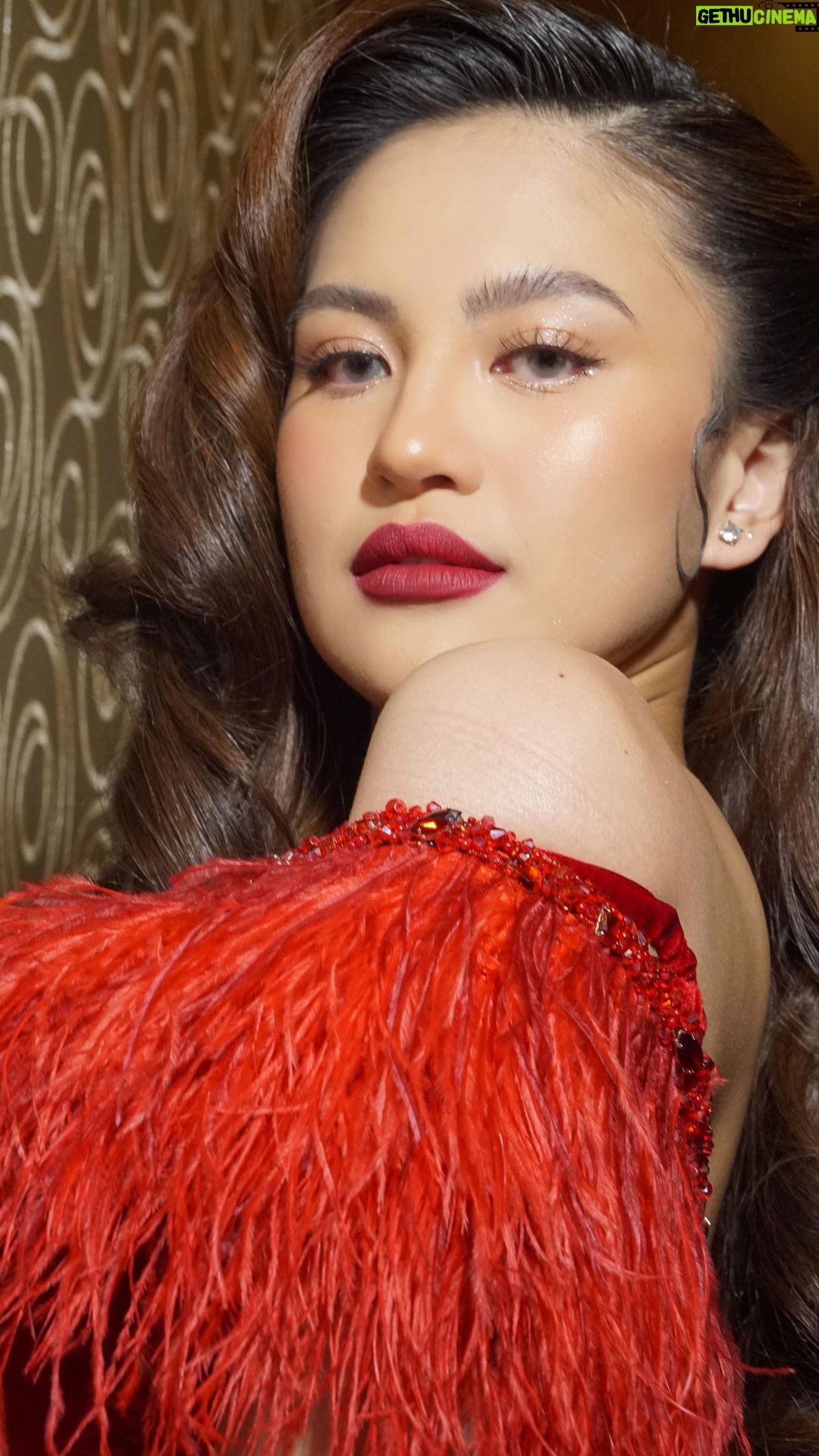 Actress Julie Anne San Jose HD Instagram Photos and Wallpapers December ...