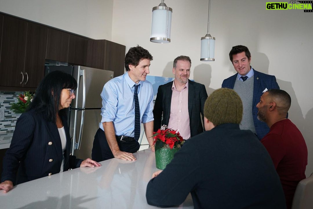 Actor Justin Trudeau HD Instagram Photos and Wallpapers December 2023 ...