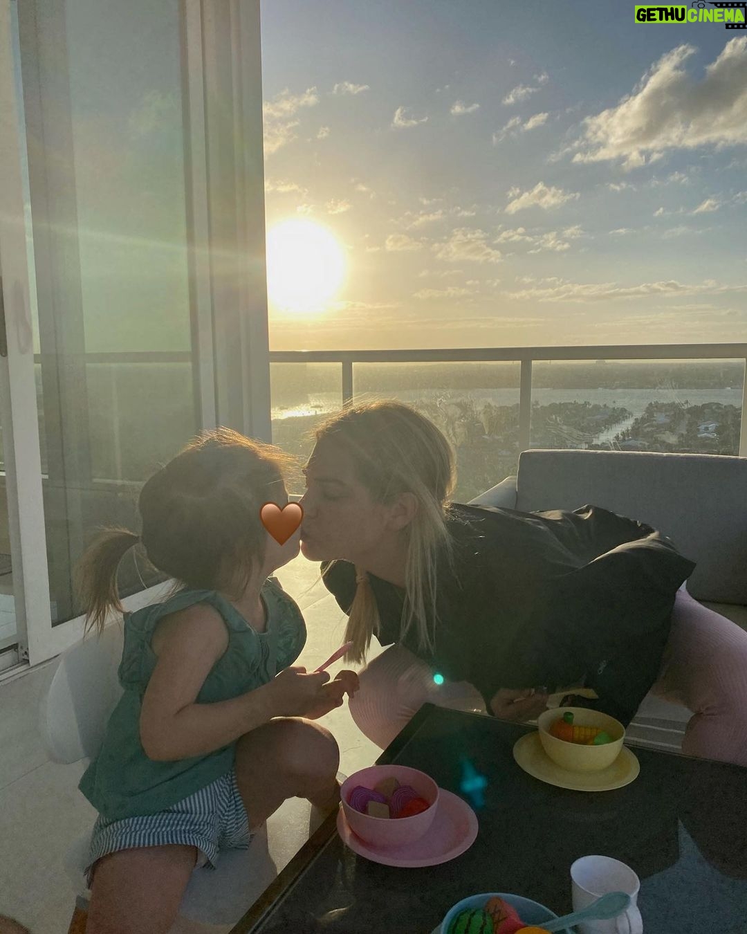 Kate Upton Instagram – You are my sunshine 💛 | Gethu Cinema