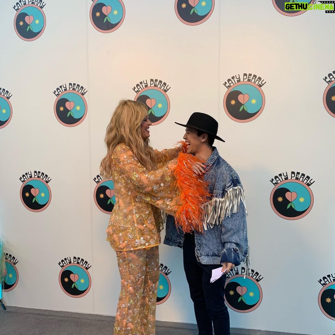 Kyle Hanagami Instagram – Thinking about quitting my job as a ...