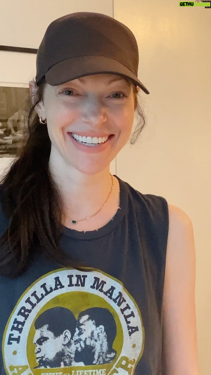 Laura Prepon Instagram – Hey guys! This week, hang out while we make my ...