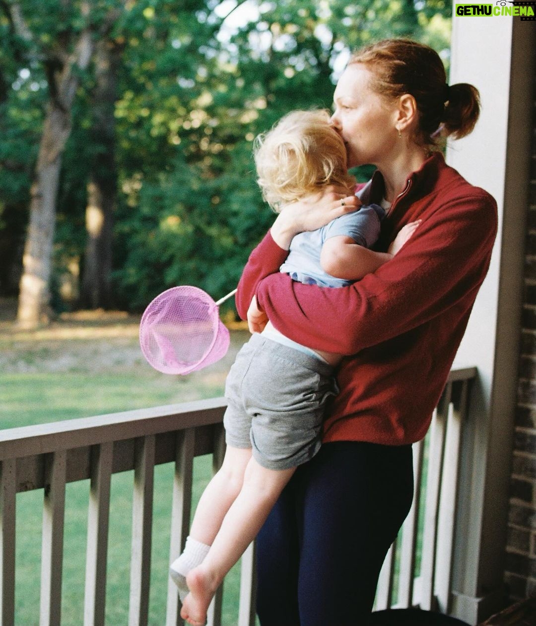 Laura Prepon Instagram – I’ll take these snuggles as long as I can get ...