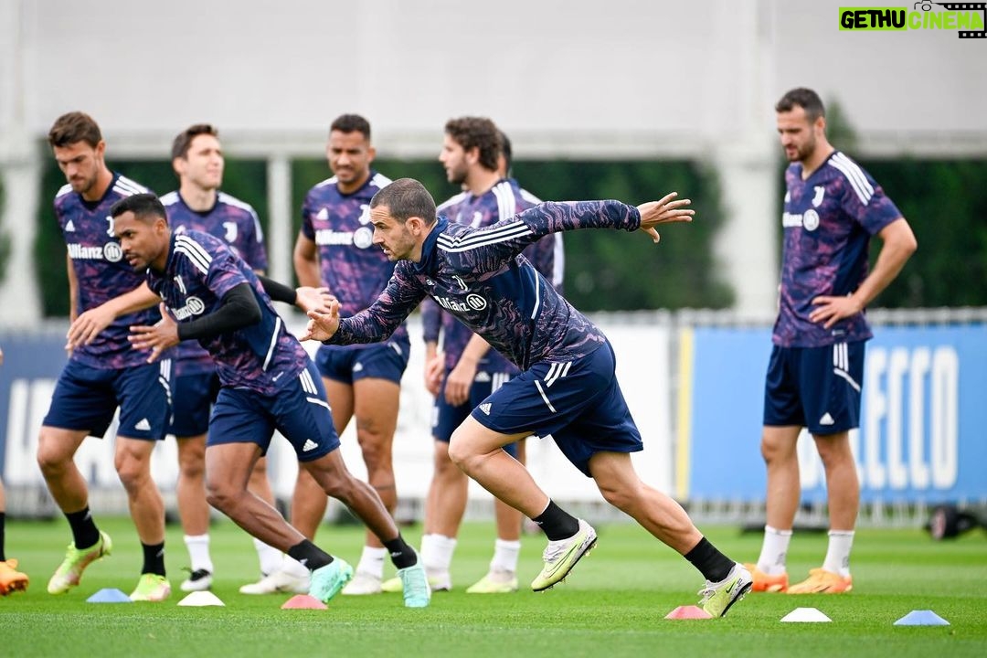 Leonardo Bonucci Instagram – ⚪️⚫️ Uniti. Fino Alla Fine. Juventus ...