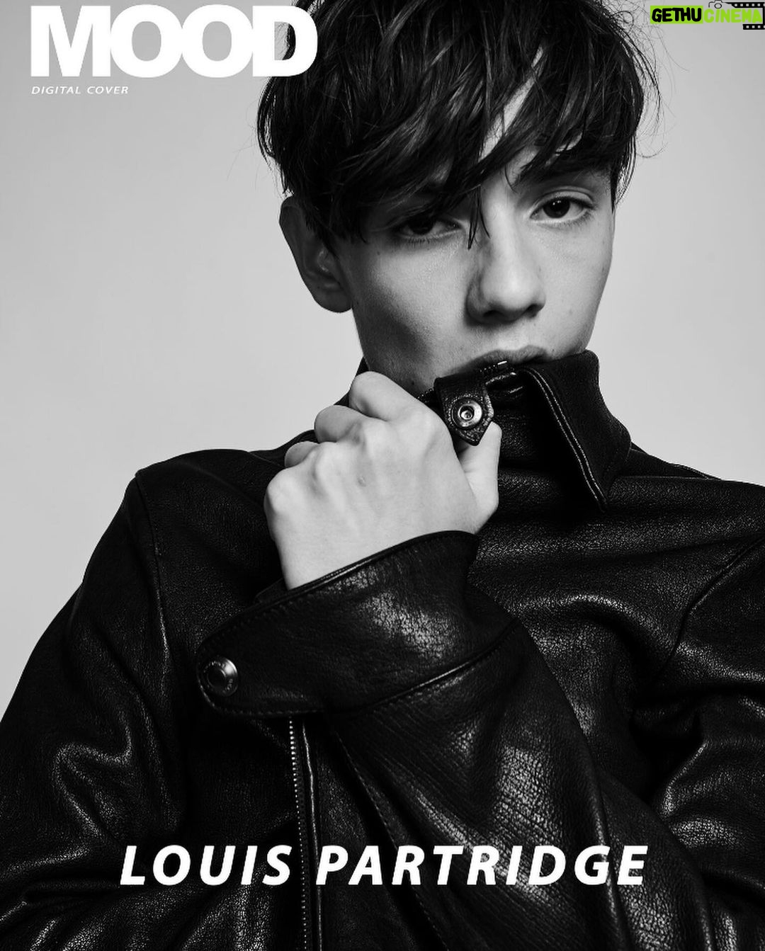 Louis Partridge Instagram – First magazine cover !! Thanks to the ...