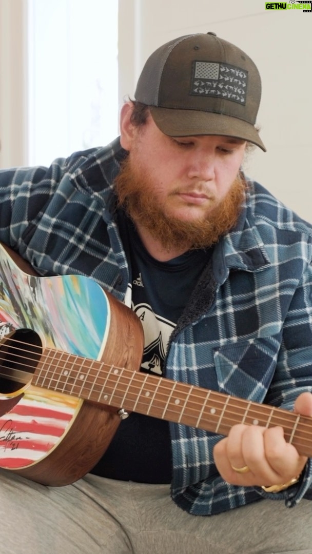 Luke Combs Instagram – Growin’ Up and Gettin’ Old – out now! #lukecombs ...