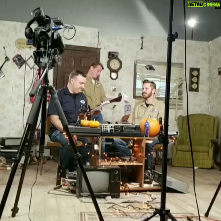 Macaulay Culkin Instagram – Memories… #redlettermedia | Gethu Cinema