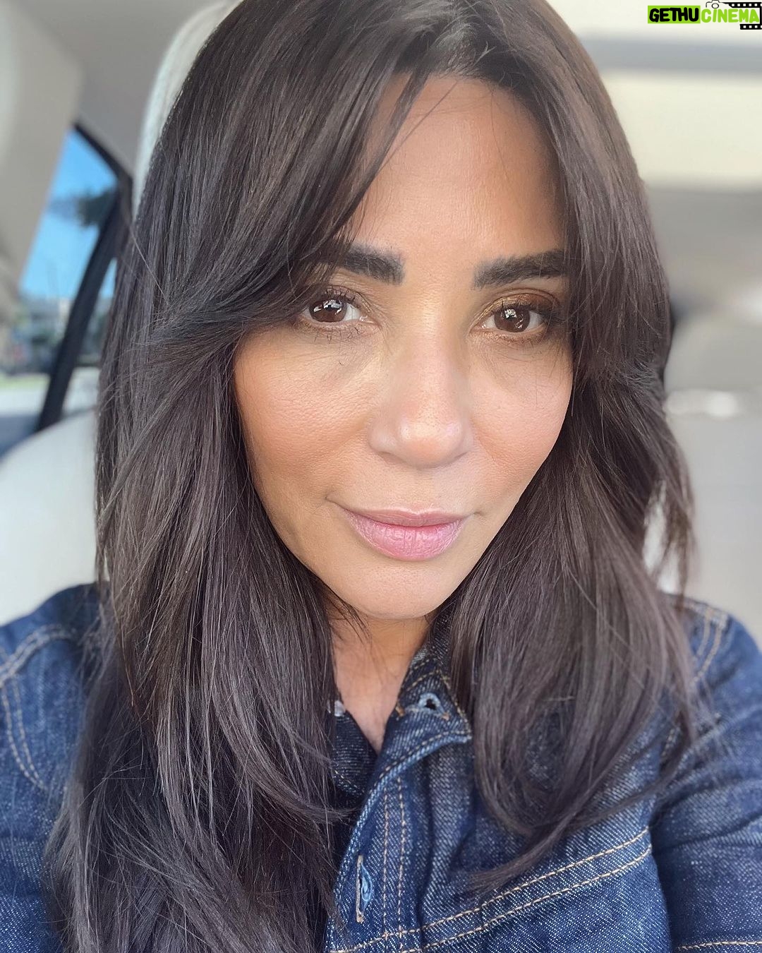Marisol Nichols Instagram – Curtain bangs done by muah 😘 #hairstyle # ...