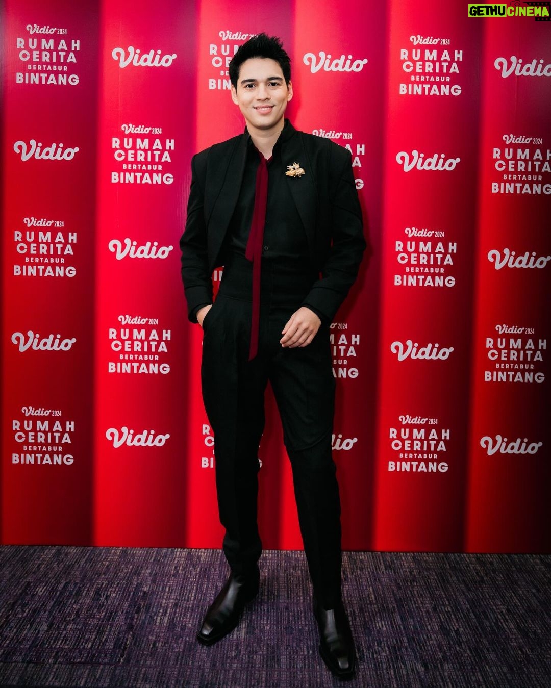 Actor Maxime Bouttier HD Instagram Photos and Wallpapers March 2024 ...