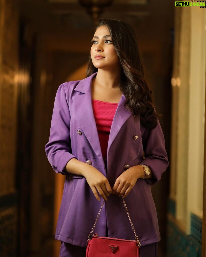 Actress Mehazabien Chowdhury HD Instagram Photos and Wallpapers ...