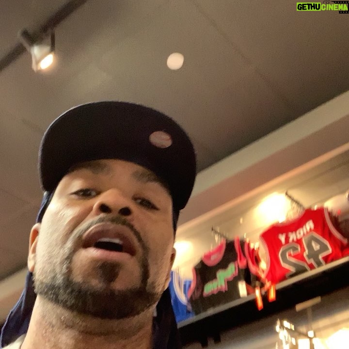 Method Man Instagram – @shopallstarsports got it!!! Va!!! | Gethu Cinema