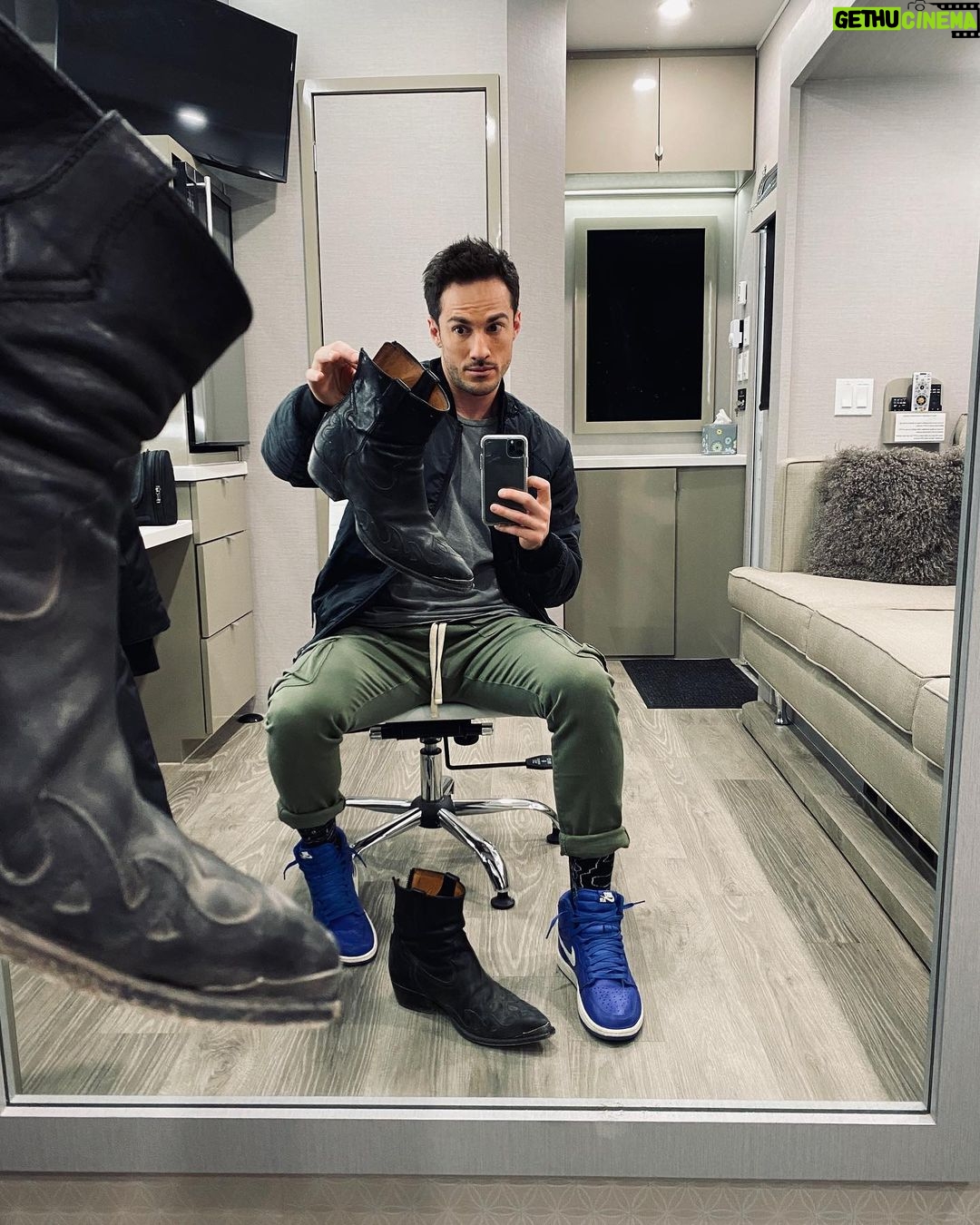 Actor Michael Trevino HD Instagram Photos and Wallpapers April 2020 ...