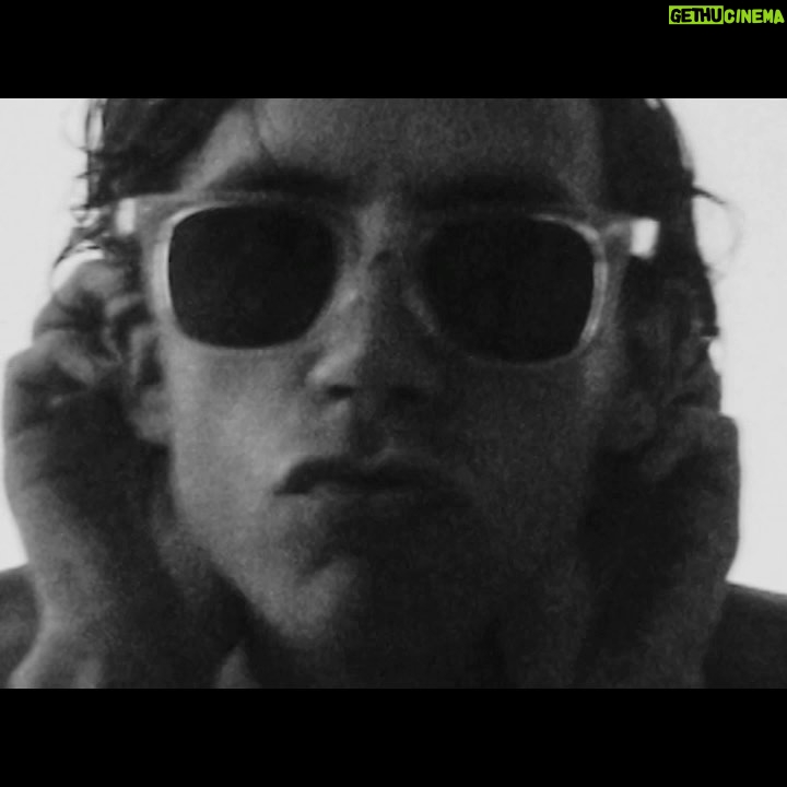 Mika Instagram – New song Who’s Gonna Love Me Now visualizer on my ...