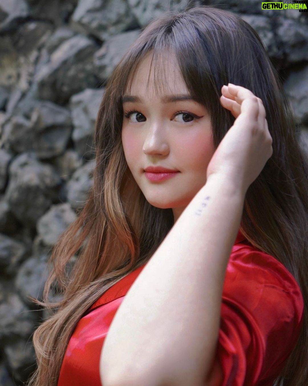 Actress Mika Dela Cruz HD Instagram Photos and Wallpapers May 2021 ...