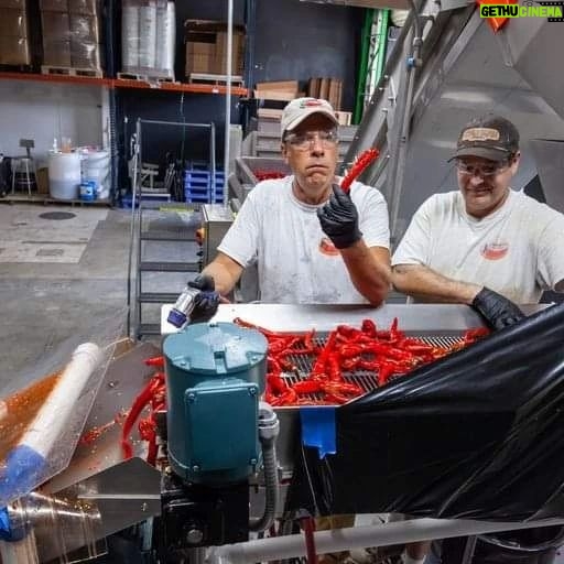 Actor Mike Rowe HD Photos and Wallpapers January 2023 | Gethu Cinema