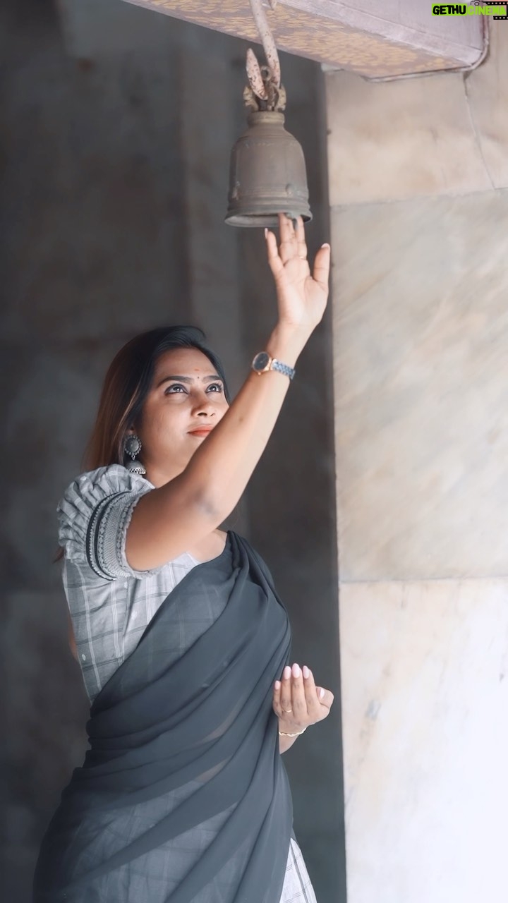 Actress Myna Nandhini HD Instagram Photos and Wallpapers May 2023 ...